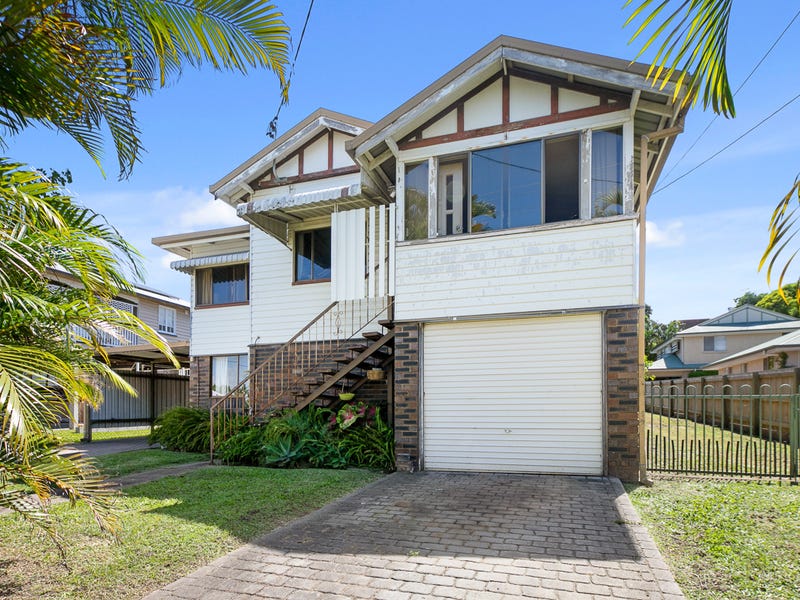 18 Foster Street, Newmarket, Qld 4051 - Property Details