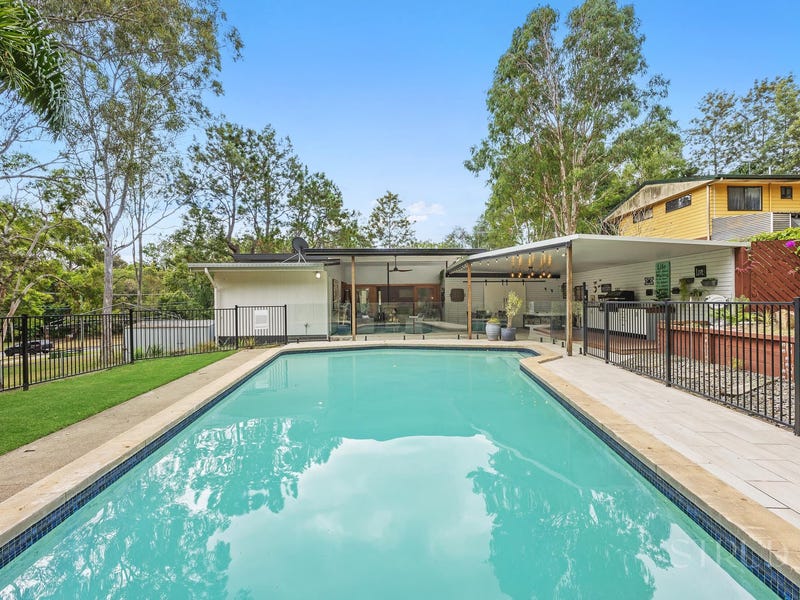 18 Cairns Road, Camira, Qld 4300 - Property Details
