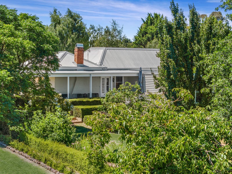 14 Talbot Road, Clunes, Vic 3370 - Property Details