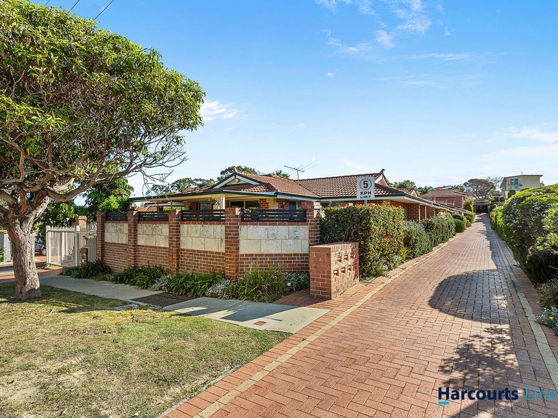 4/17 Drabble Road, Scarborough, WA 6019 - Property Details