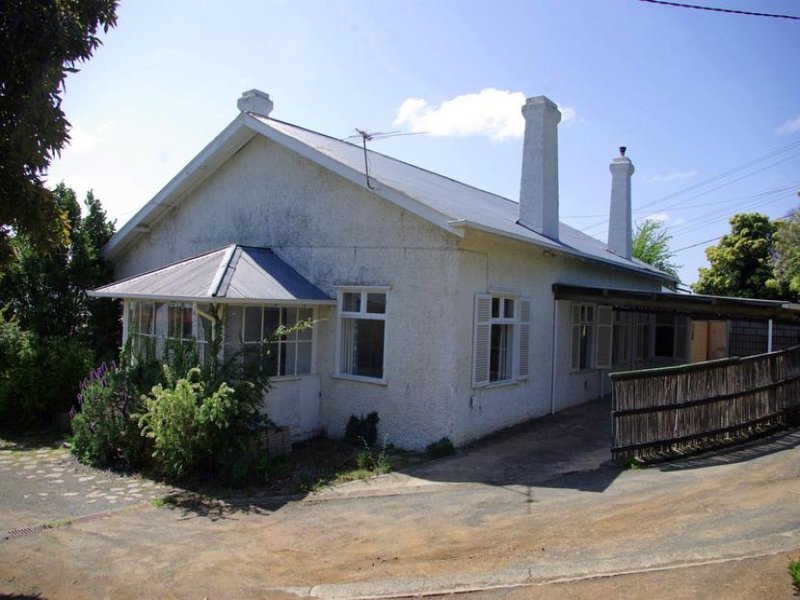 7 Alt-na-craig Avenue, Mount Stuart, TAS 7000 - realestate.com.au