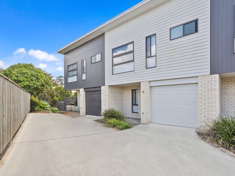 2/90 Learmonth Street, Strathpine, Qld 4500 - Property Details