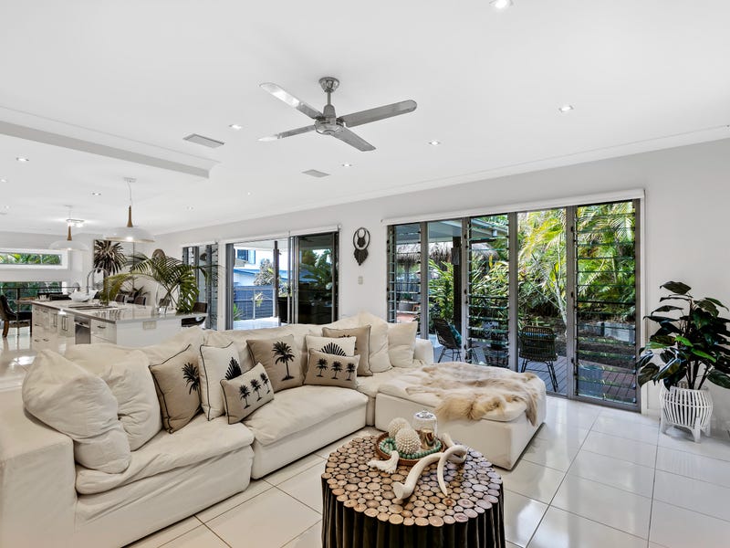 8 Ridge Vista Court, Palmwoods, Qld 4555 - Property Details