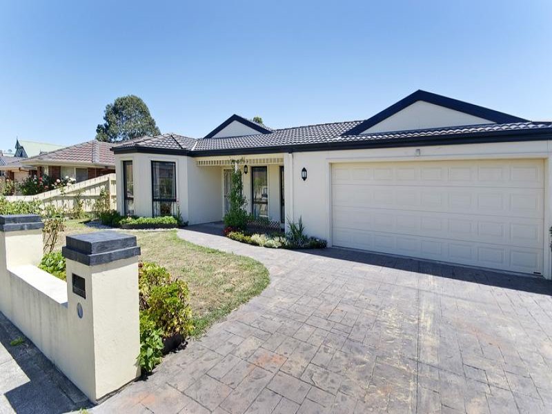 21 Heathland Way, Dingley Village, VIC 3172 - realestate.com.au