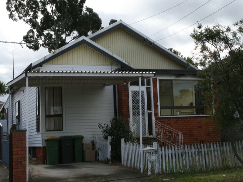 33 Bursill Street, Guildford, NSW 2161 - Property Details