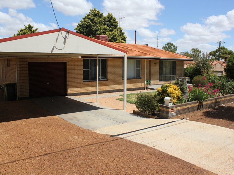 4 Rogers Street, Wongan Hills, WA 6603 - realestate.com.au