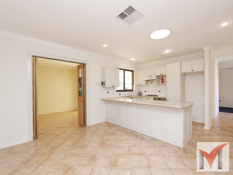 6 Mistral Place, Willetton, WA 6155 - Property Details