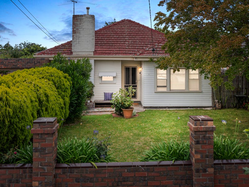2 Treesbank Avenue, Springvale, VIC 3171 - realestate.com.au