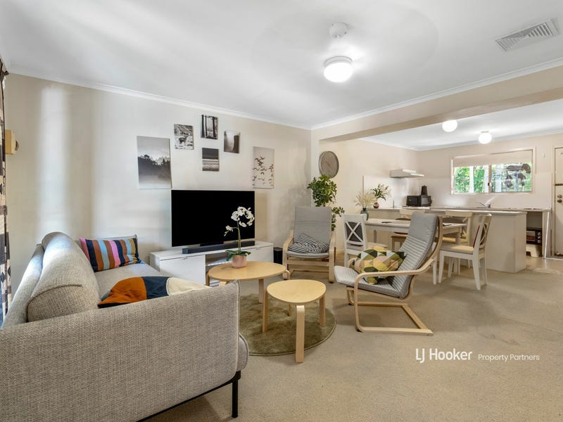 17/8 Briggs Road, Springwood, Qld 4127 - Property Details