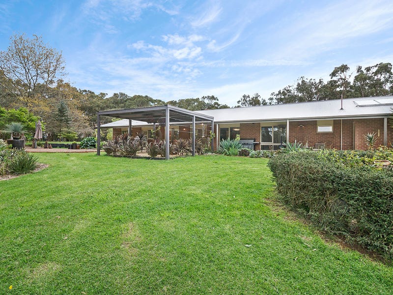 931 Macclesfield Road, Yellingbo, Vic 3139 - Property Details