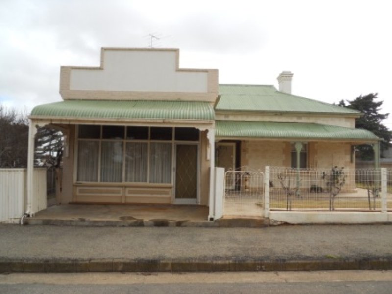 25 Commercial Street, Robertstown, SA 5381 - Property Details