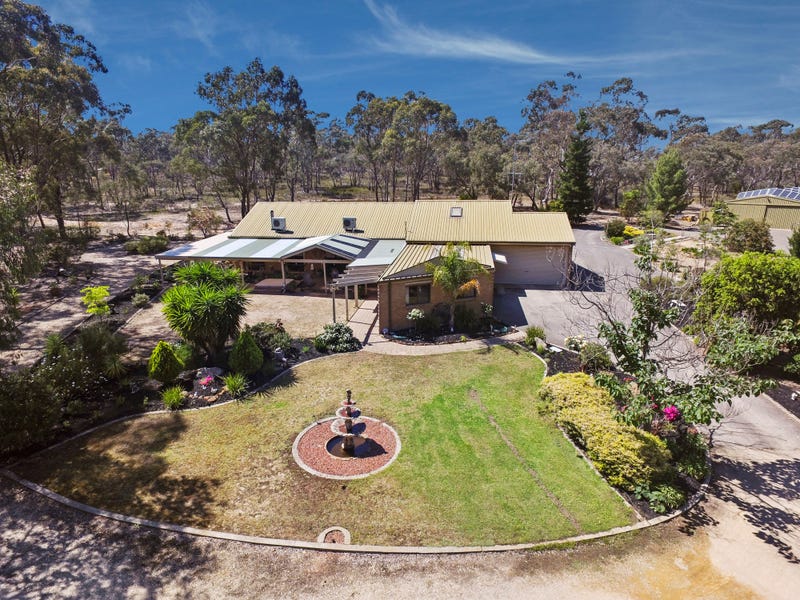 140 Turners Road, Strathfieldsaye, Vic 3551
