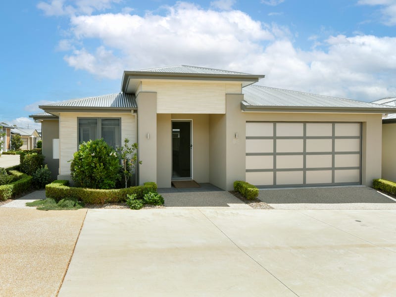 Villa 92/75 Highgrove Drive, Gem Life, Highfields, Qld 4352 - Property ...