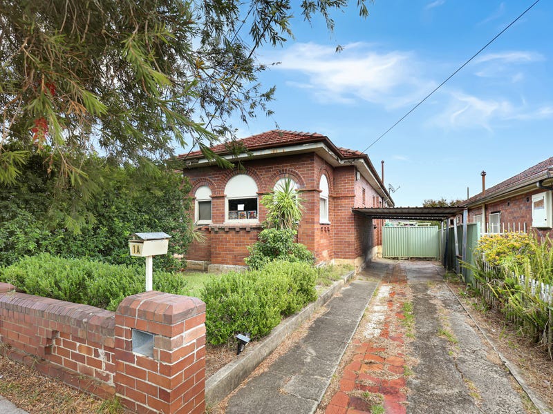 1A Berith Street, Kingsgrove, NSW 2208 - Property Details