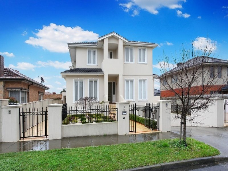 7 Tara Grove, Carnegie, VIC 3163 - realestate.com.au