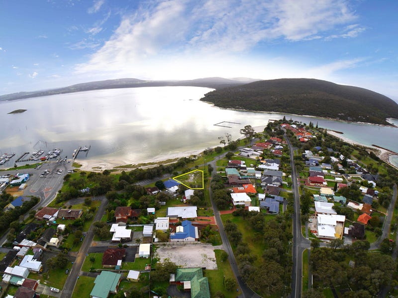 2 Hunter Street, Emu Point, WA 6330 - realestate.com.au
