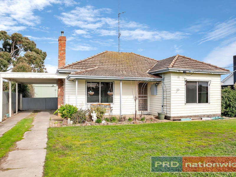 31 Queen Street, Sebastopol, Vic 3356 - Property Details