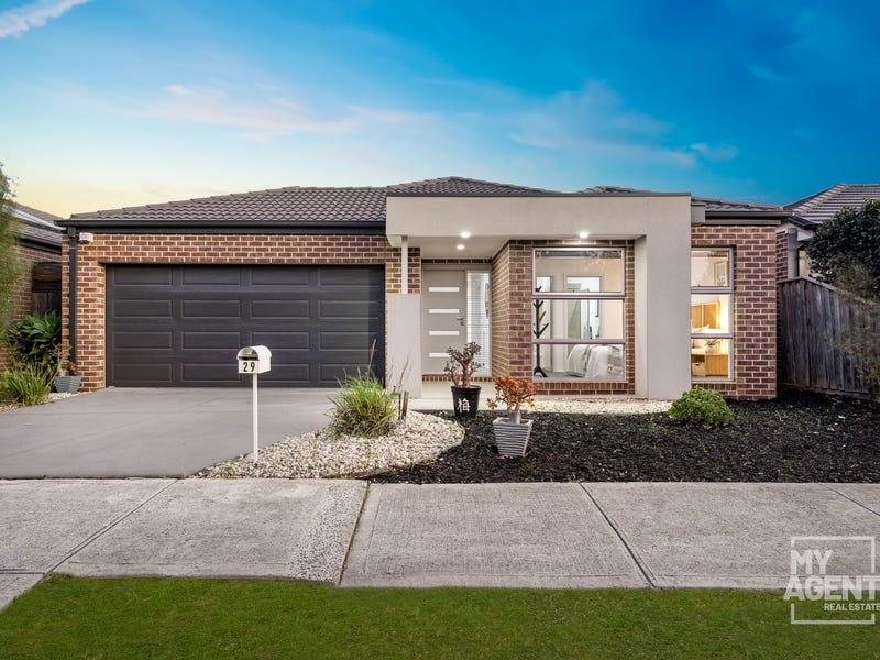 29 Riviera Drive, Hillside, Vic 3037 - Property Details