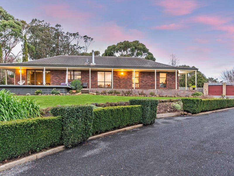 22 Albert Street, Woodford, Vic 3281 - Property Details