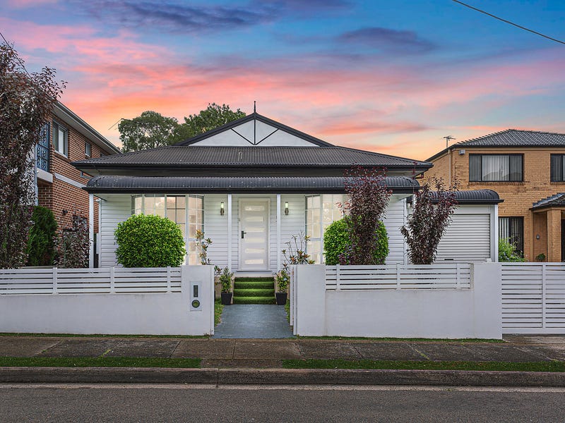 3 Stuart Street, Blakehurst, NSW 2221 - Property Details