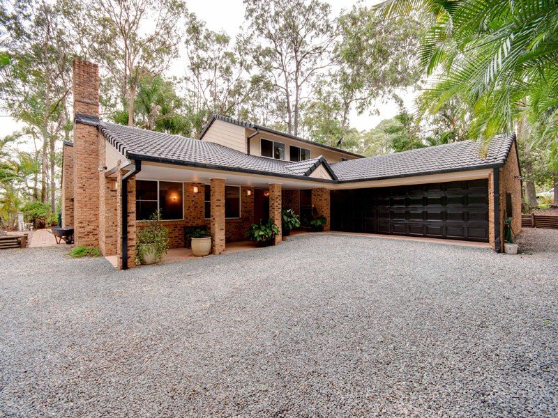 8 Spotted Gum Lane, Cashmere, Qld 4500 - Property Details