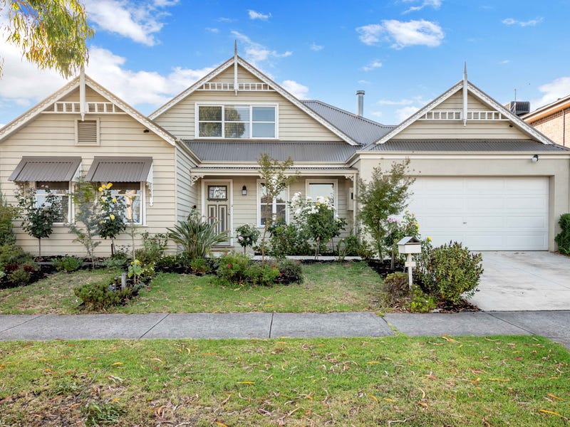 61 Riverdale Boulevard, Mernda, Vic 3754 - Property Details