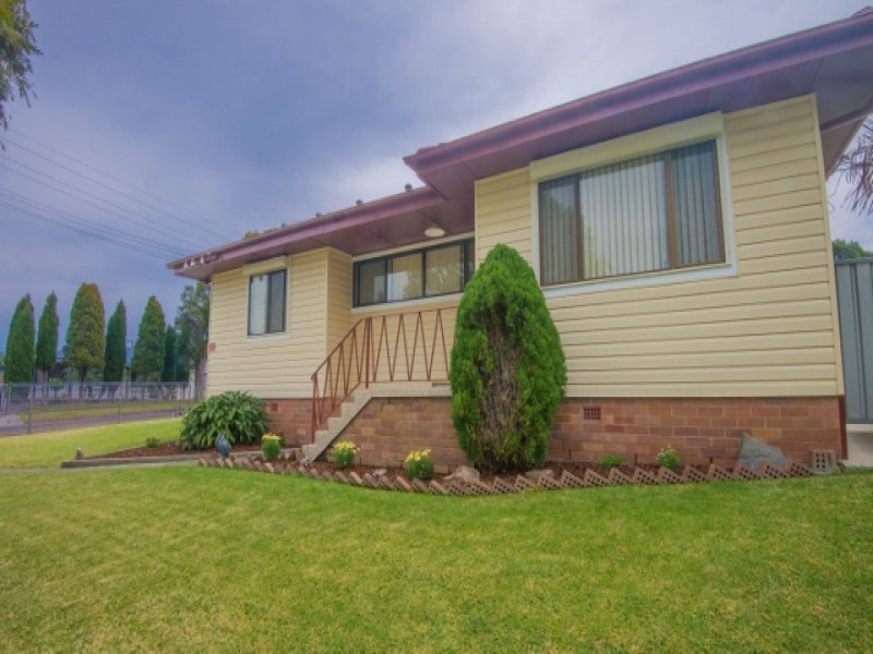 7 Broom Place, Gateshead, NSW 2290 - realestate.com.au