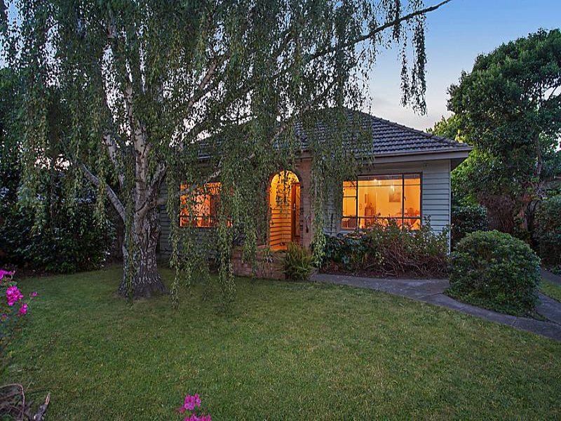 105 Victor Road, Bentleigh East, VIC 3165 - realestate.com.au