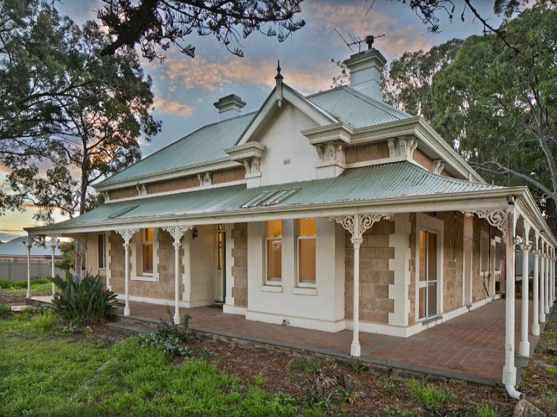 12 The Grove, Lower Mitcham, SA 5062 - realestate.com.au