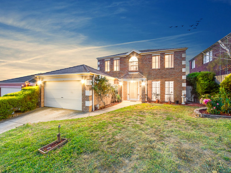 15 Valley View Rise, Hampton Park, VIC 3976 - realestate.com.au