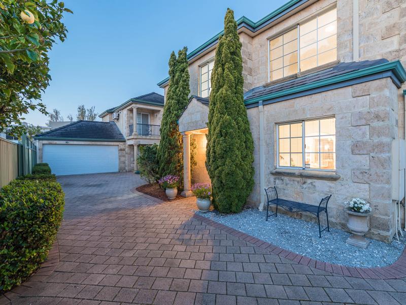 3/8 Ednah Street, Como, WA 6152 - Property Details