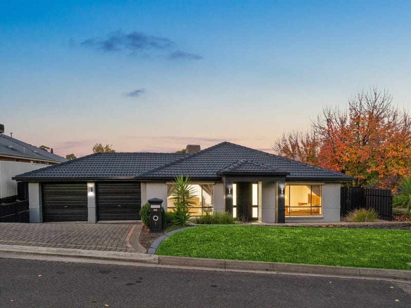 1 Lilford Court, Greenwith, SA 5125 - Property Details