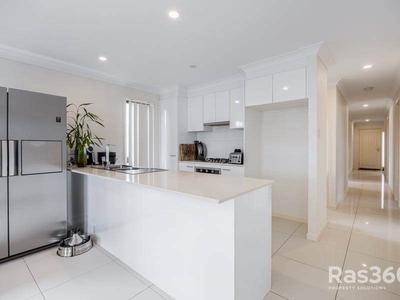 69 Hill Drive, Pimpama, Qld 4209 - Property Details