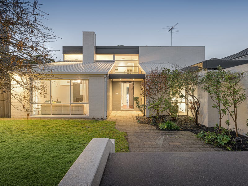 102 Rowell Avenue, Camberwell, Vic 3124 - Property Details