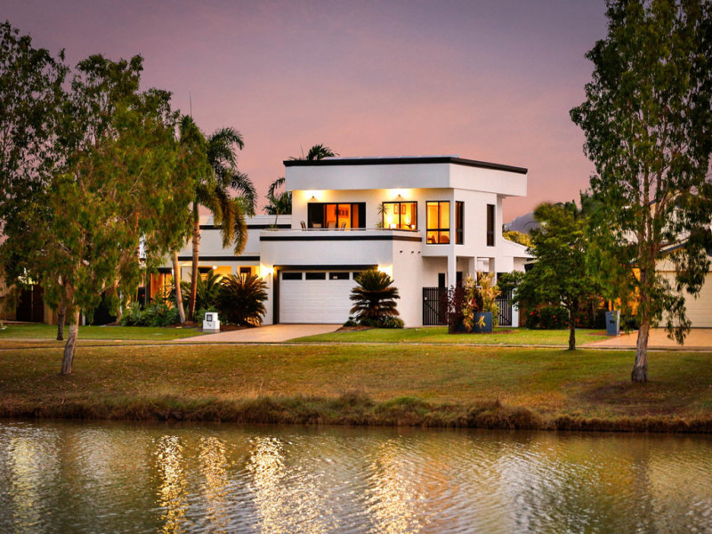 54 Lakeshore Circuit, Idalia, Qld 4811 - Property Details