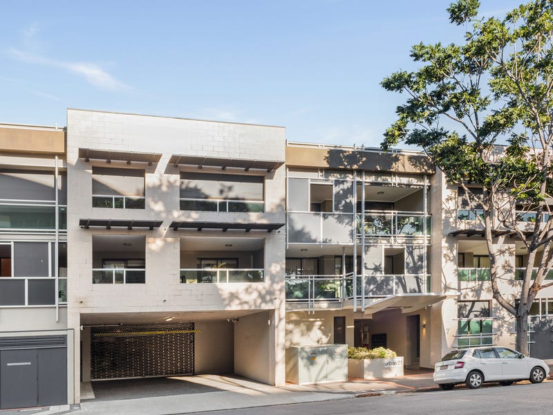 2/7 Helen Street, Teneriffe, Qld 4005 - Property Details