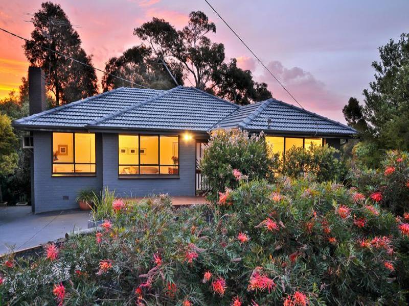 33 Spring Street, Niddrie, Vic 3042 - Property Details