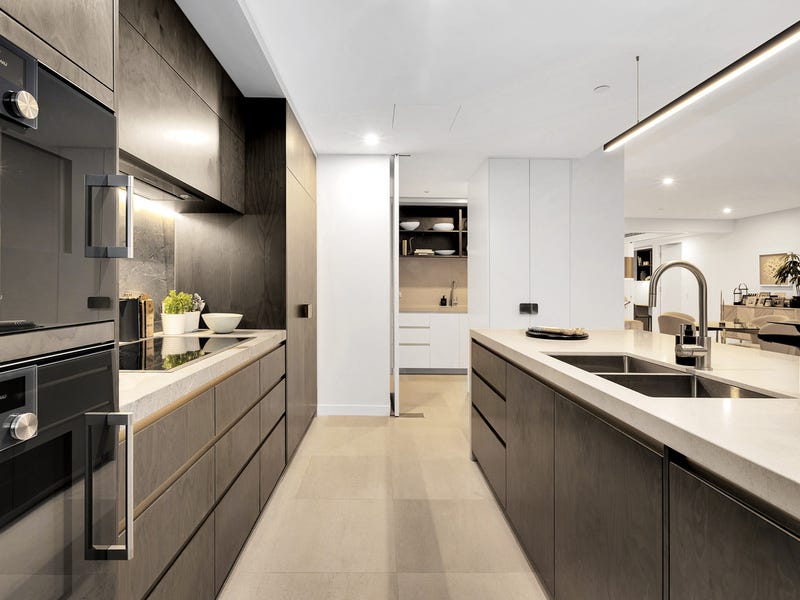 102/527 Coronation Drive, Toowong, Qld 4066 - Property Details