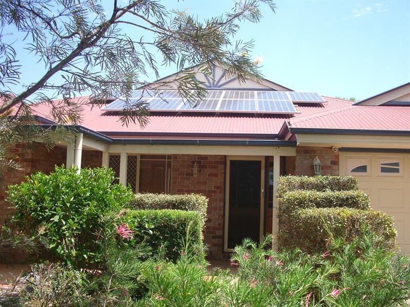 10 Crebra Lane, Cashmere, QLD 4500 - realestate.com.au