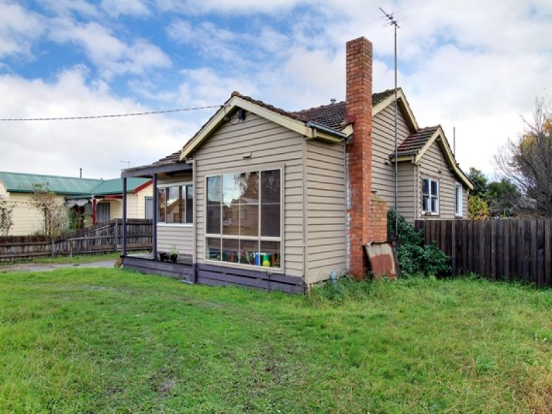 9 Hicks Court, Traralgon, Vic 3844 - Property Details