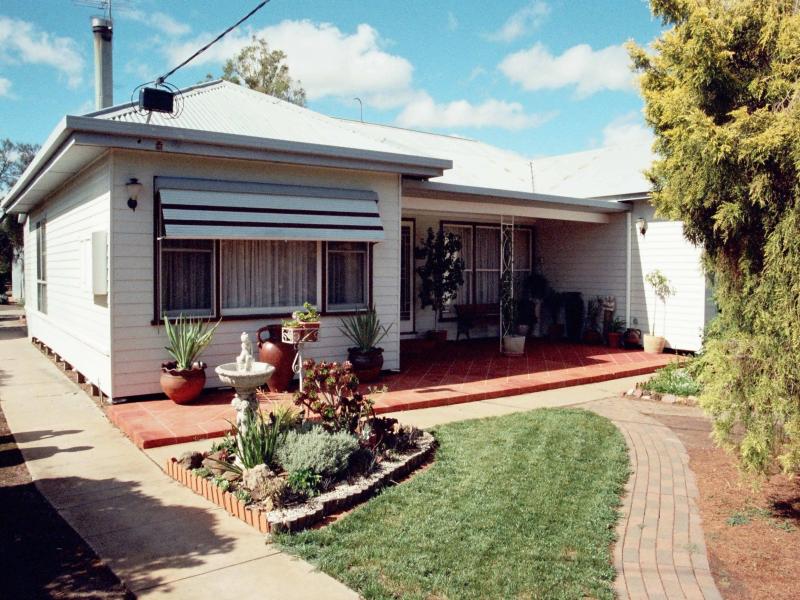 125 Main Street, Minyip, Vic 3392 - Property Details