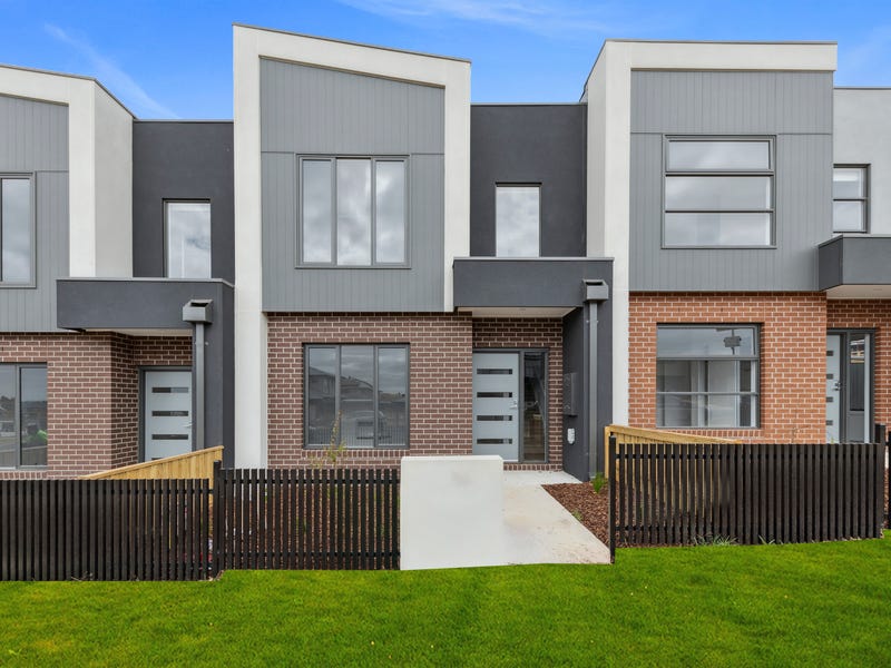 94 Carnival Boulevard, Berwick, VIC 3806 - realestate.com.au