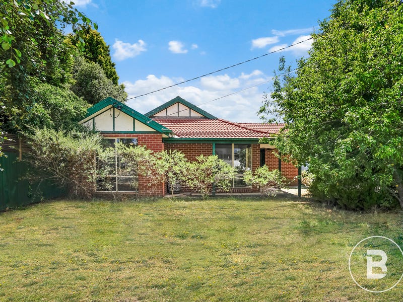 1/14 Park Street East, Redan, Vic 3350 - Property Details