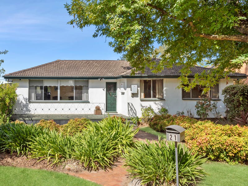 21 Wilsmore Crescent, Chifley, ACT 2606 - Property Details