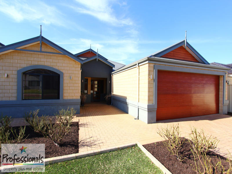 31 Pebble Bush Drive, Canning Vale, WA 6155 - realestate.com.au