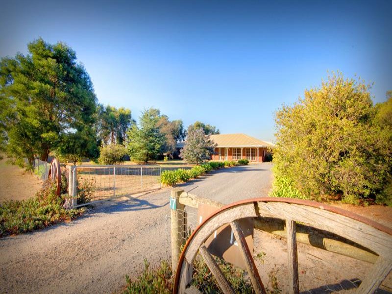 47 Highfield Road, Mitchell Park, VIC 3355 - realestate.com.au