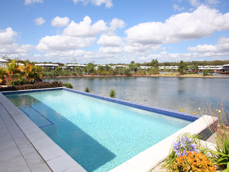 15 Manacor Place, Coombabah, Qld 4216 - Property Details
