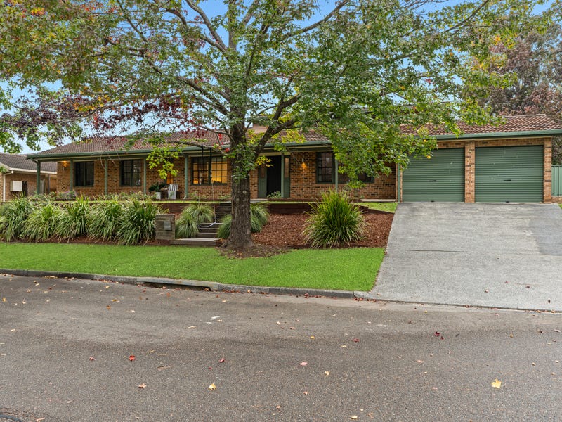 21 Yanderra Crescent, Narara, NSW 2250 - Property Details