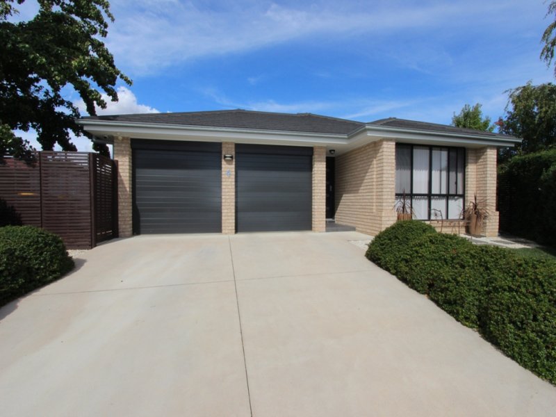 4 Ash Place, Kelso, NSW 2795 - Property Details