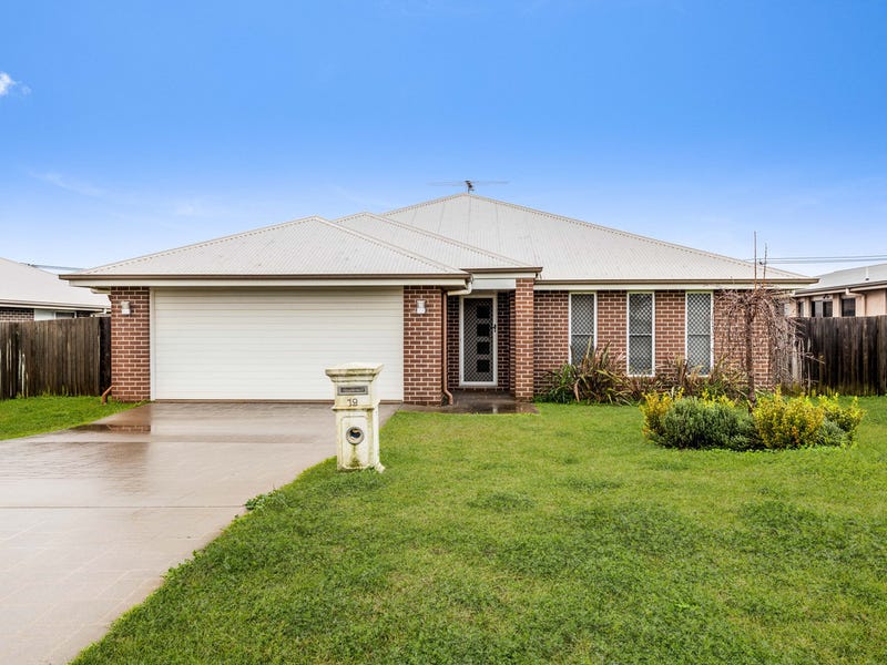 19 Opperman Drive, Kearneys Spring, QLD 4350 - realestate.com.au